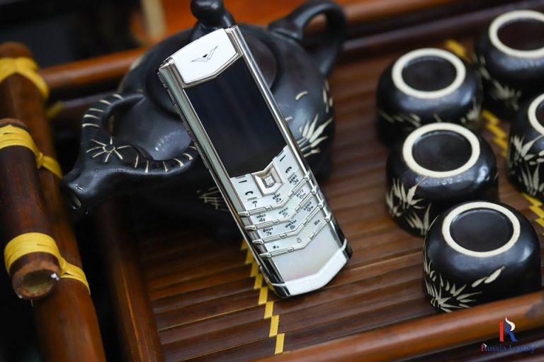 Giá điện thoại Vertu đắt nhất thế giới – Khi công nghệ trở thành nghệ ...